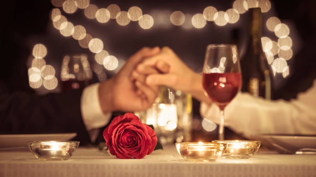Modern Mediterranean Restaurant for Romantic Dinner | Mosella | Multi ...